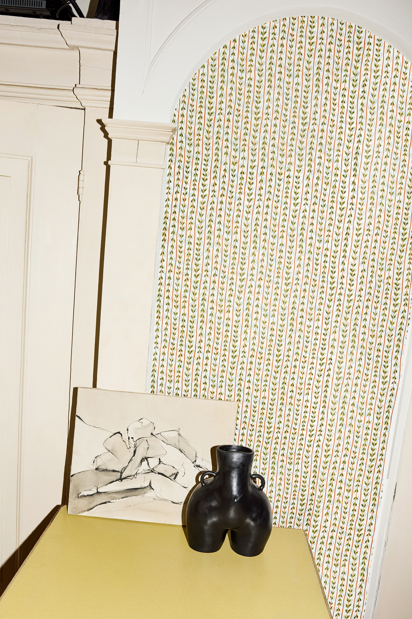 Woolf in Dusky Blue - Wallpaper – Franquemont